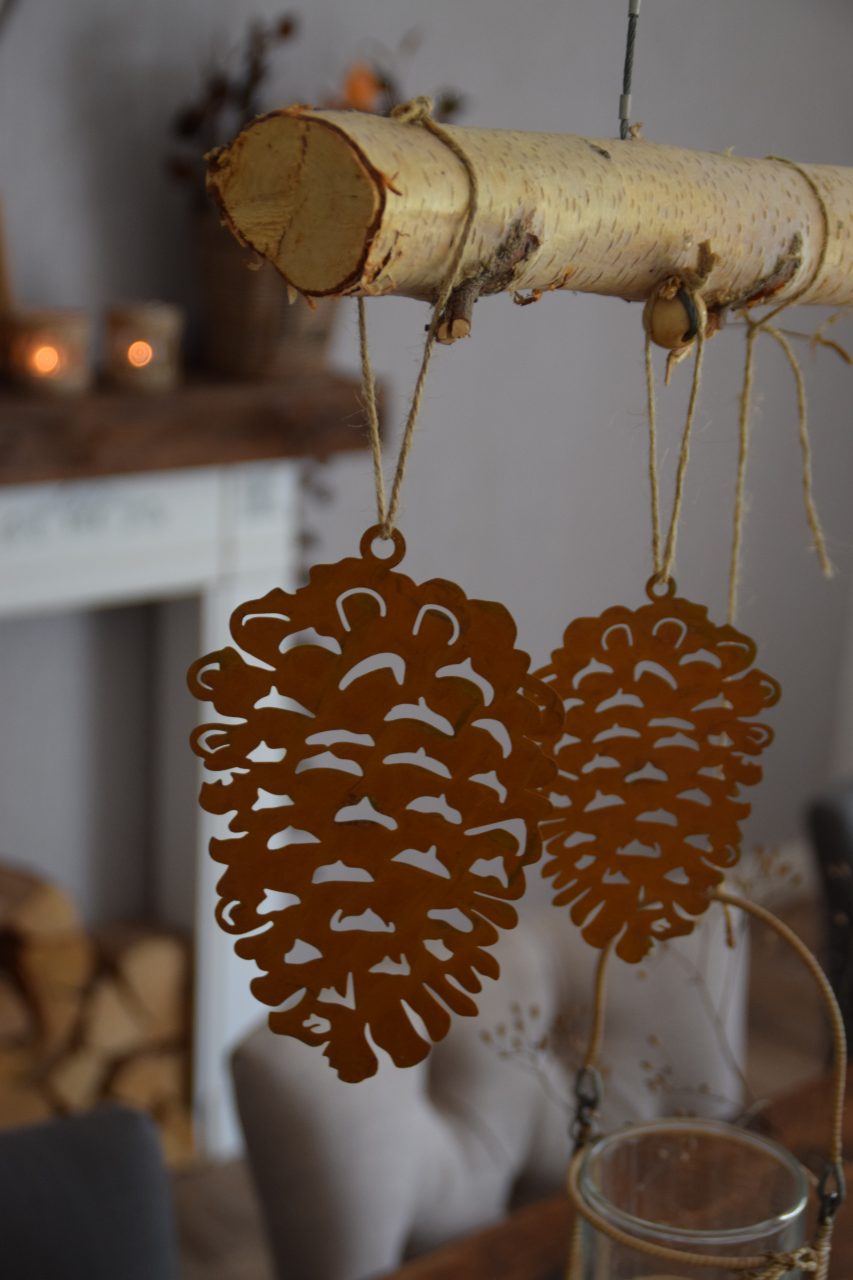 Zapfenanhänger Rost in versch. Größen - Elas Dekoideen